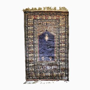 Shop One of a Kind Rugs | Online at Pamono